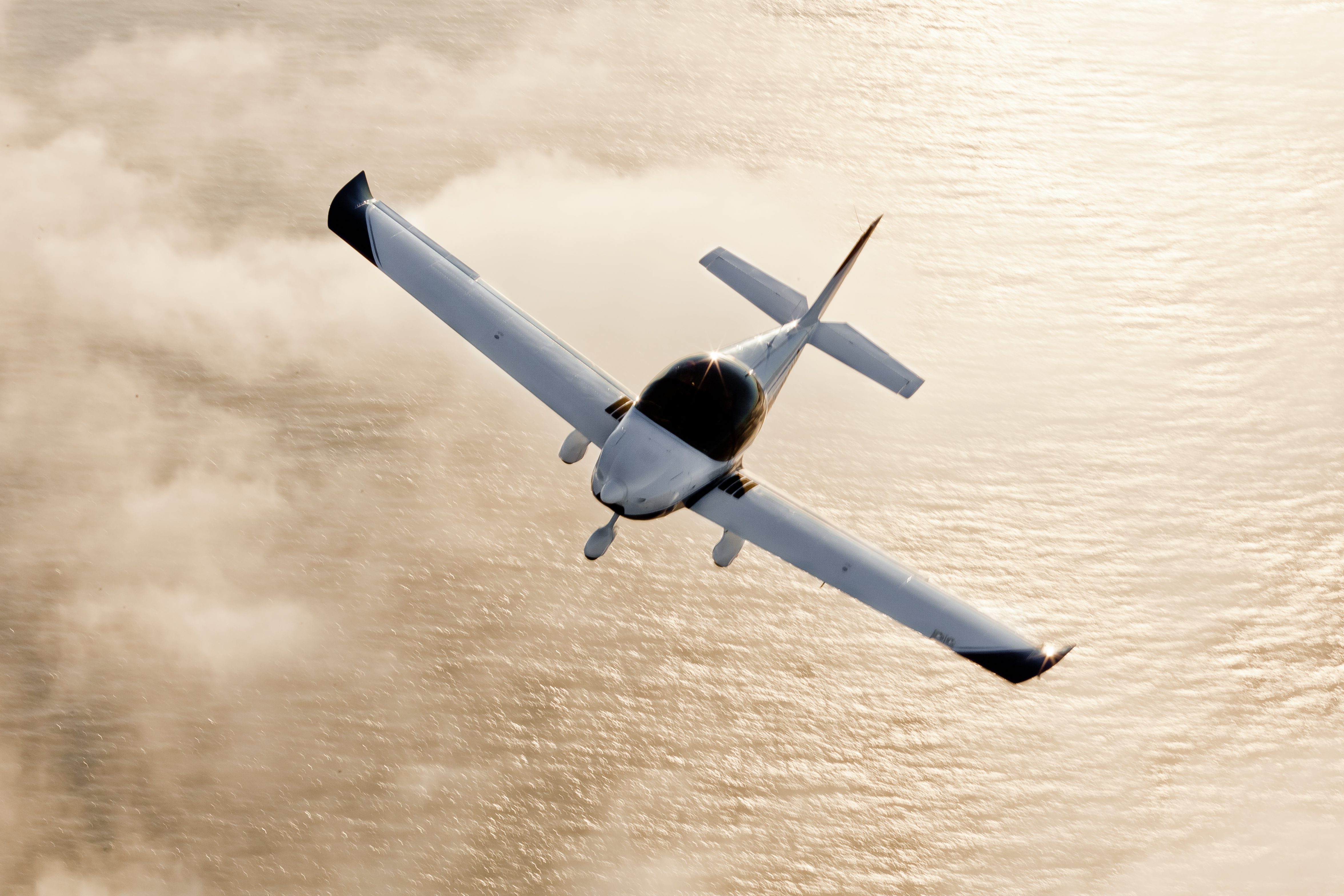 Sling 2 - Custom Aircraft Builders